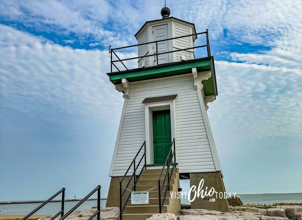 Lake Erie Lighthouses - Visit Ohio Today